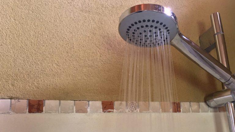 5 Gründe, warum sie täglich kalt duschen sollten - Alexander Renner